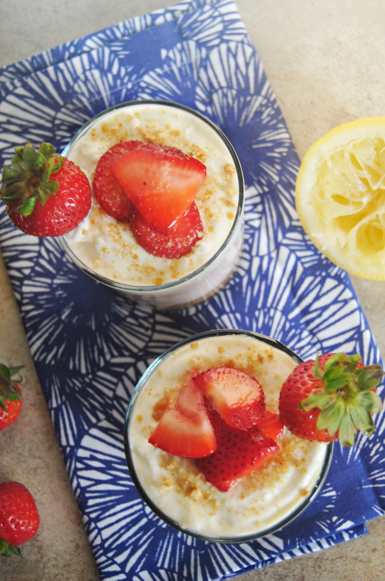 SteakNPotatoesKindaGurl: Strawberry Lemon Cheesecake in a Glass