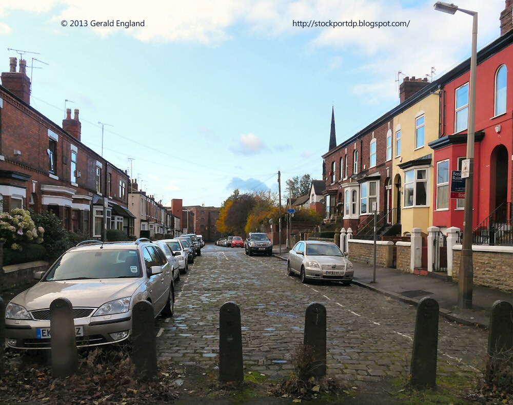 Stockport Daily Photo: Four Views from the corner of Heaton Norris Park