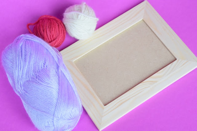 Yarn Wrapped Picture Frames for Mom or Grandma | What Can We Do With ...