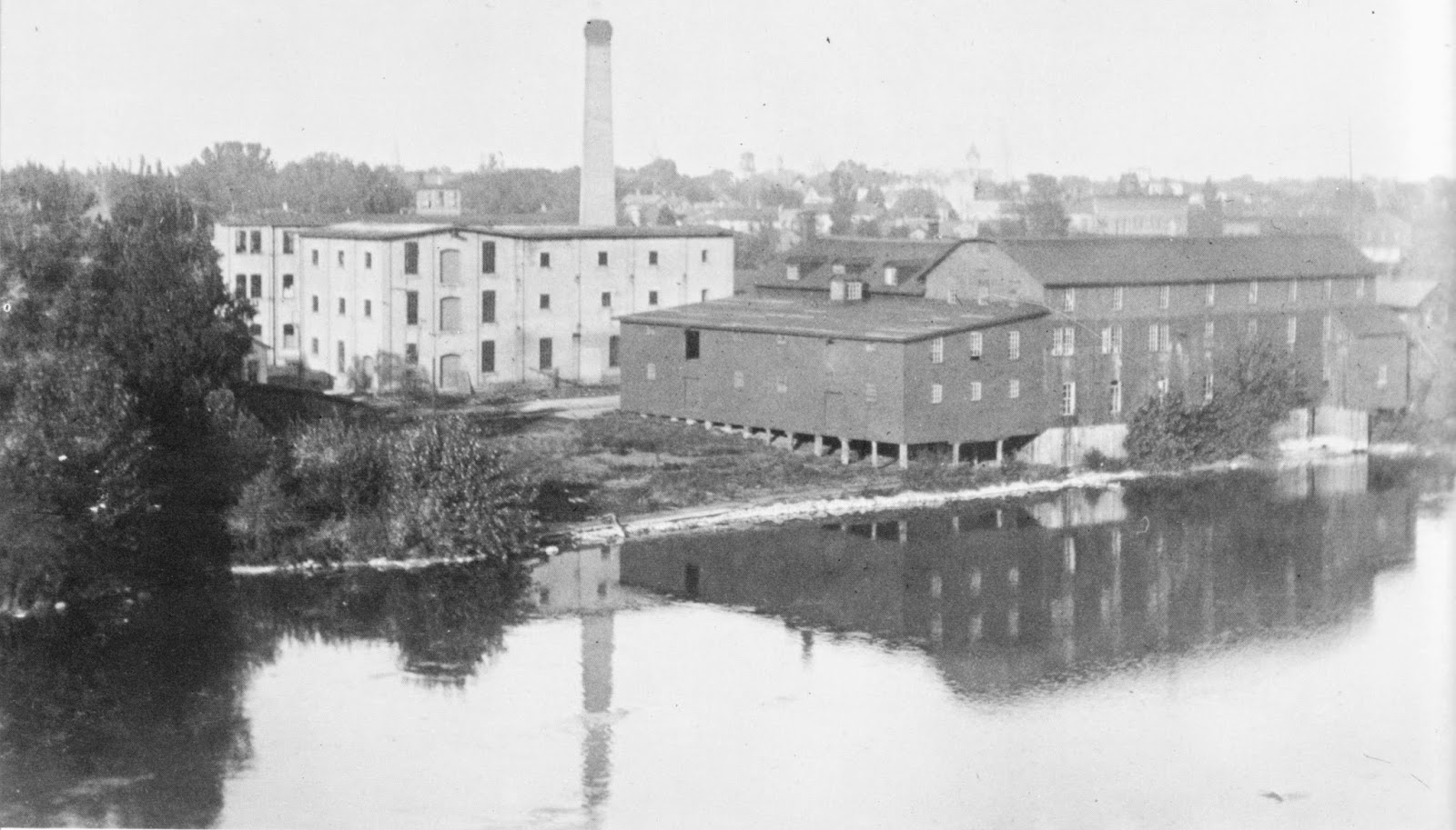 MENASHA: Menasha Carton