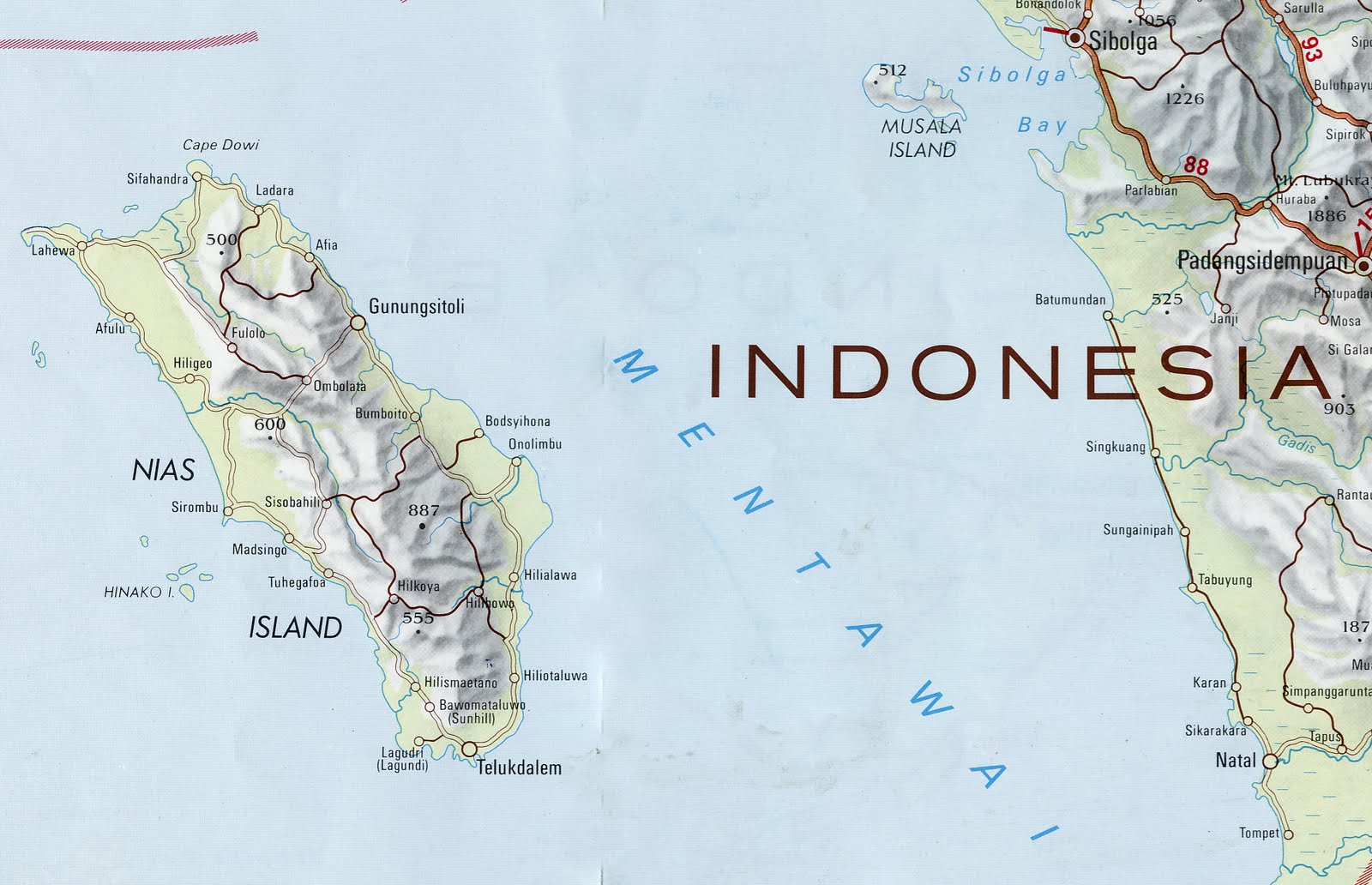 'ZIEN EN WETEN': PULAU NIAS. INDONESIË. (Deel 1).