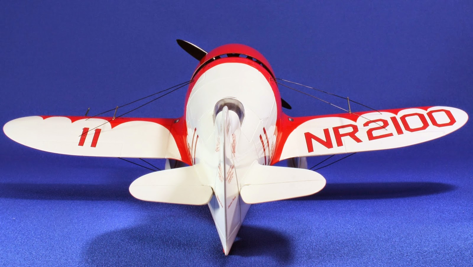 Greg's Scale Plastic Model Showcase: Gee Bee R Racer