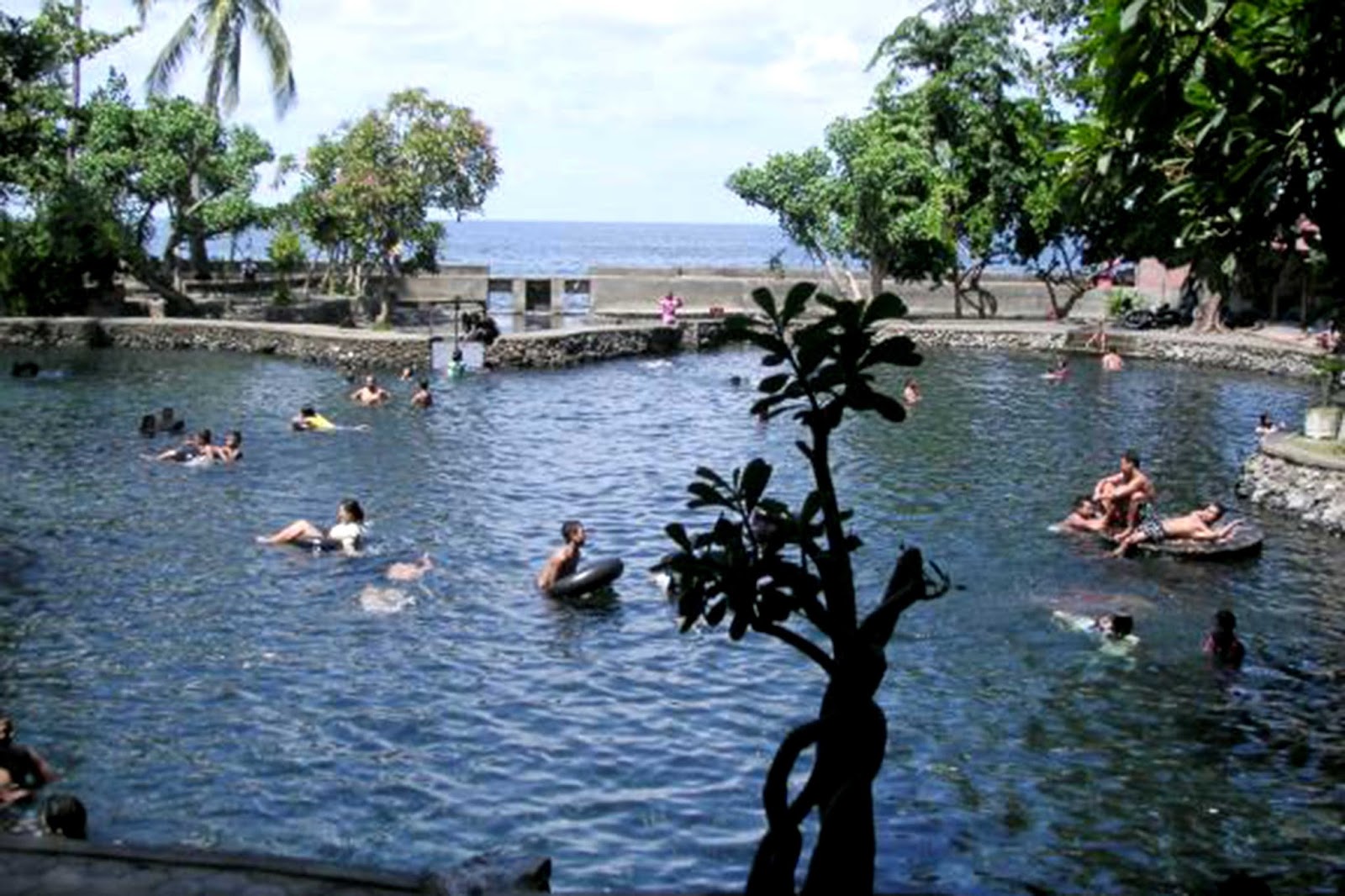 Potrekan Bali: Tempat Tempat Wisata di Buleleng