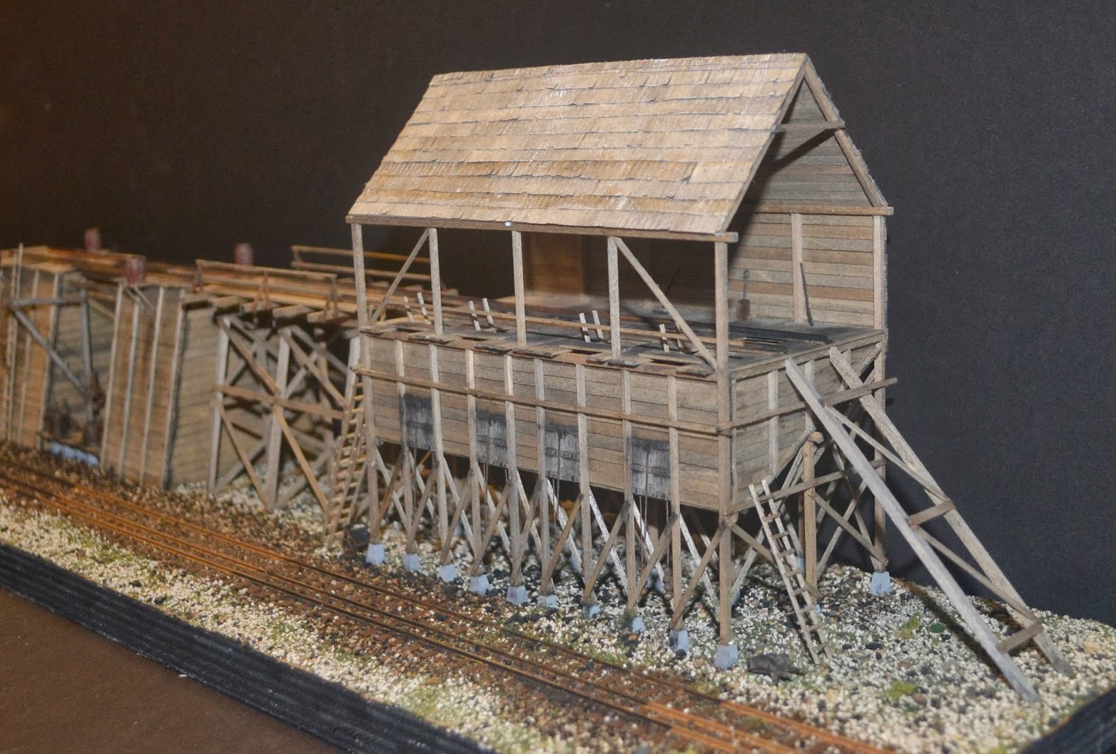 Nirvana Valley Model Railroad: Fine Scale Miniature Coal Dock #155