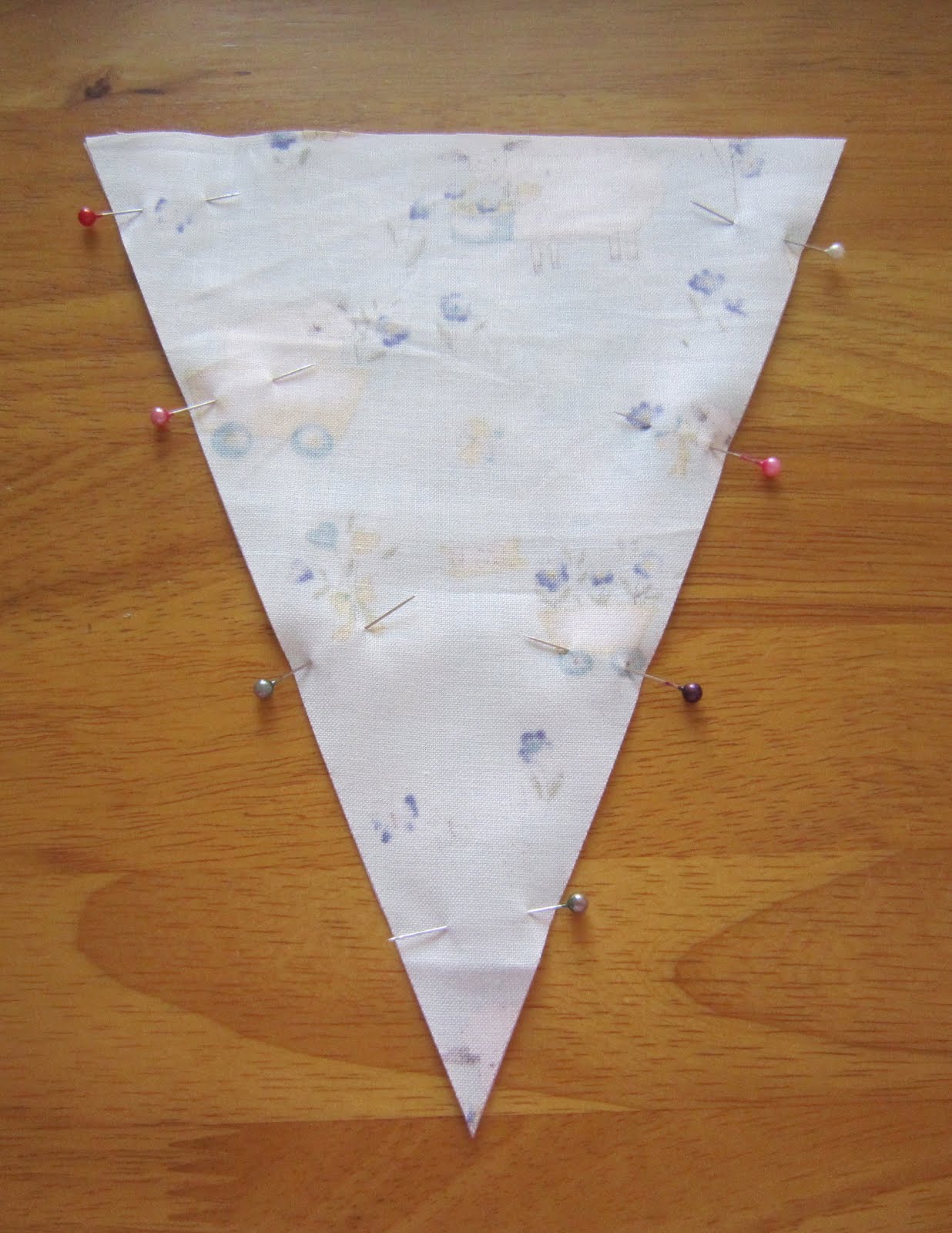Stitches and Love: Quick Version of the Free Bunting Tutorial & Pattern