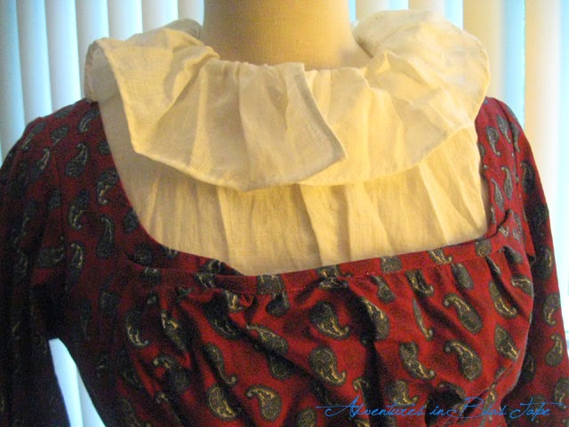 Adventures in Bias Tape: HSF '14: #16 Terminology: "Guimpe"