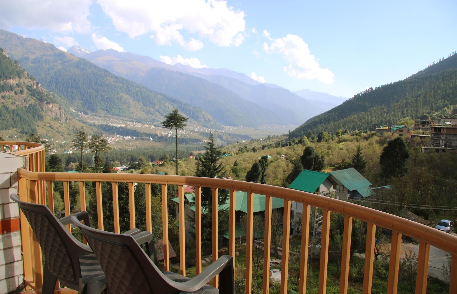 Utopia Manali - The Himalayan Retreat Stay