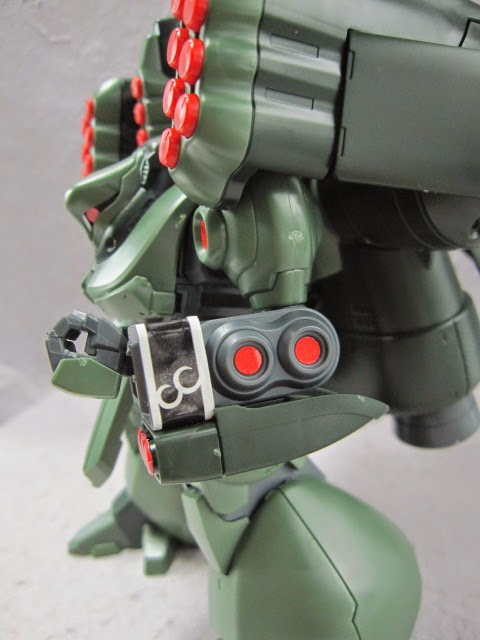 GUNDAM GUY: HGUC 1/144 AMX-102 ZSSA [Unicorn Ver.] - Review by Taka421