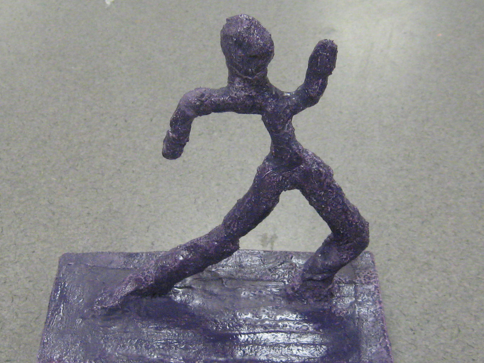 Make it Artwork : Wire/Plaster people