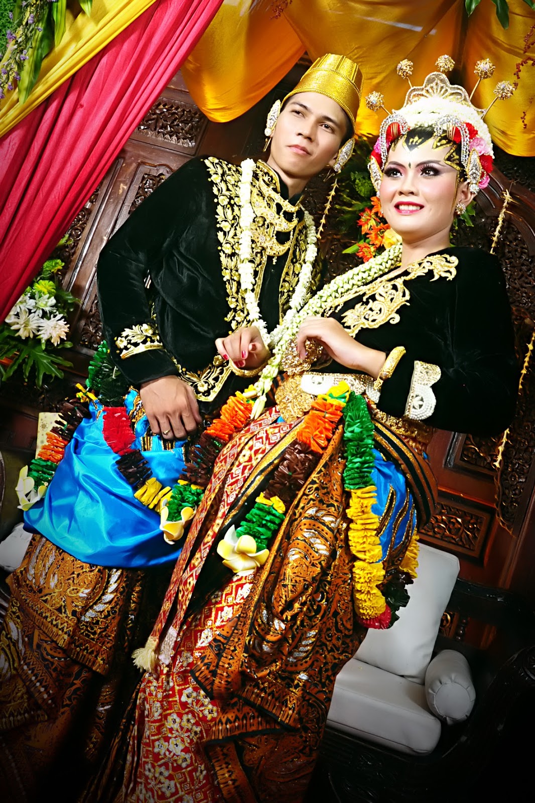 Konsep tata Rias Pengantin Jogja Paes Ageng Diusung dalam pernakahan ...