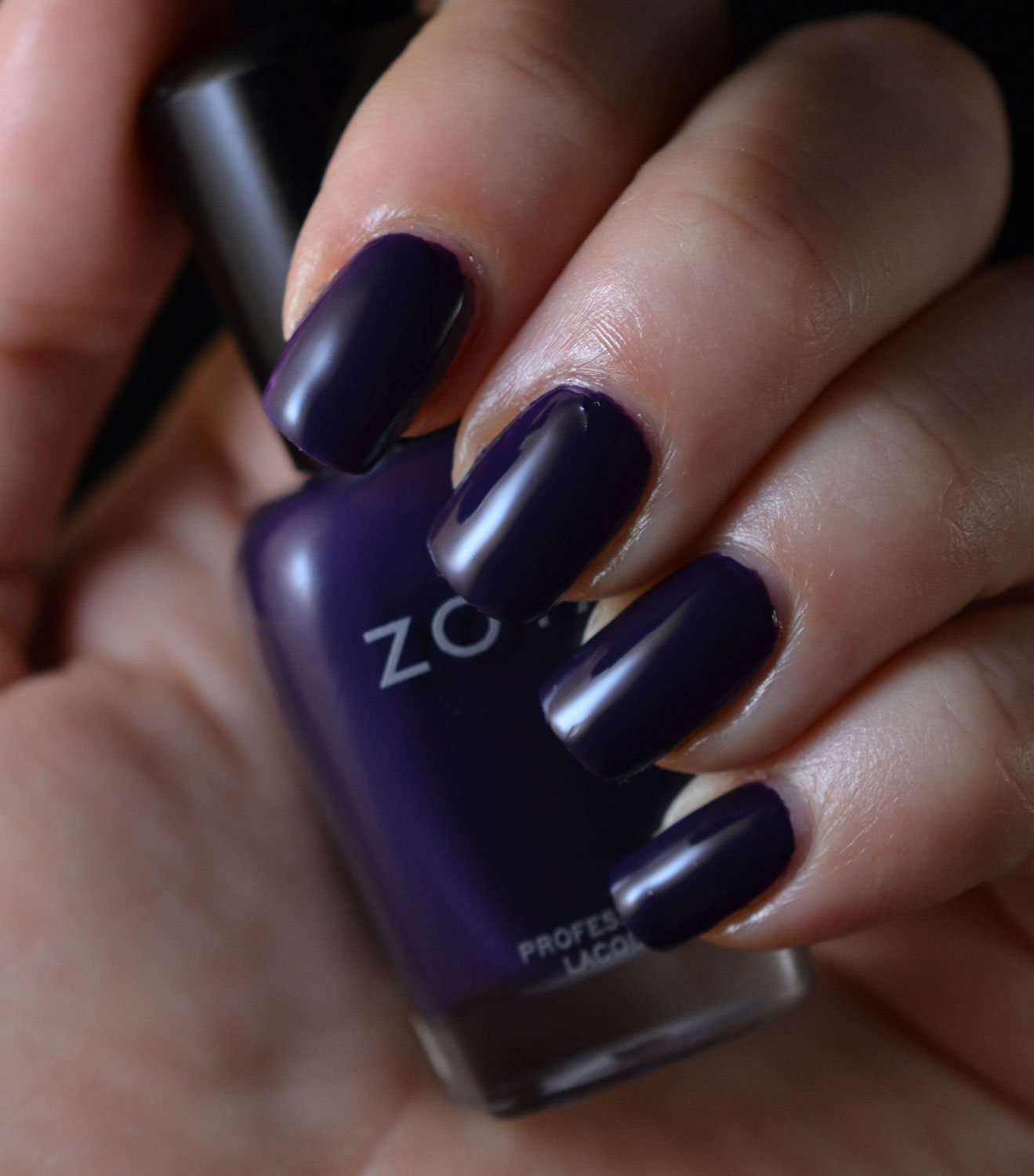 Lacky Corner: Zoya Pinta