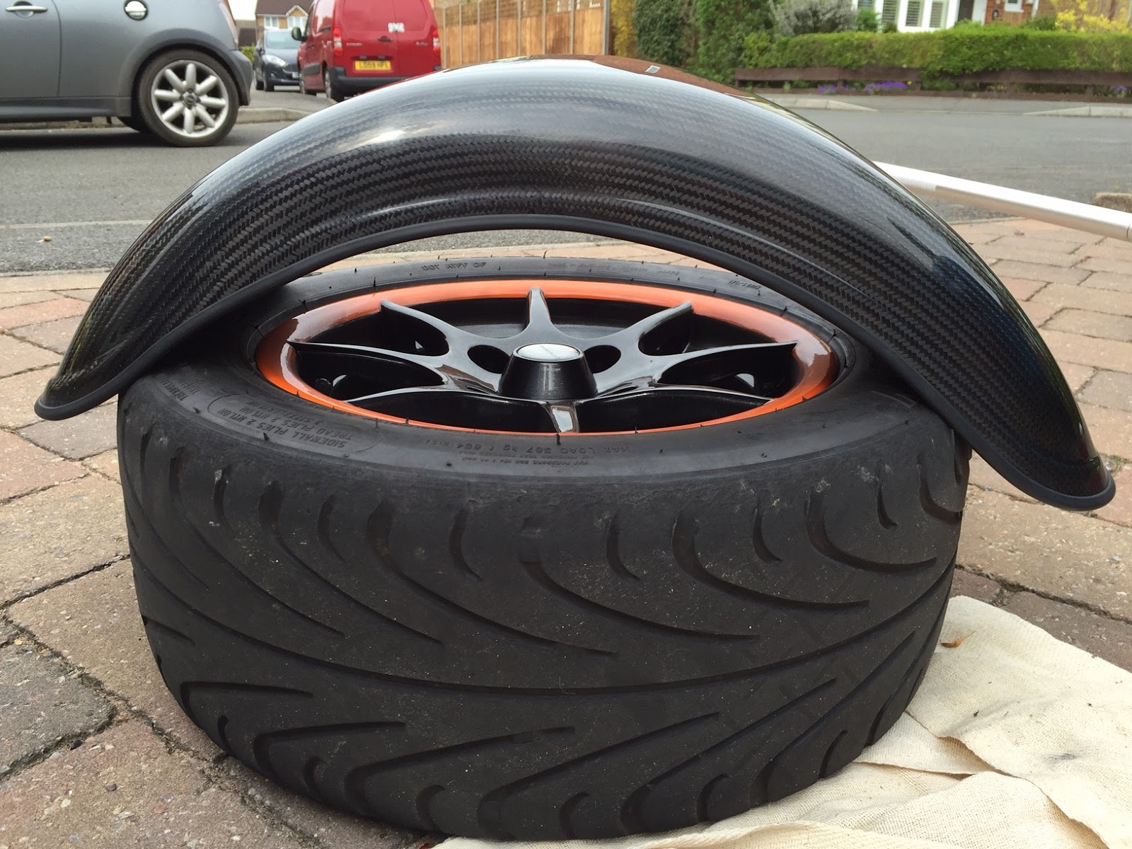 2019 Caterham 270R Racing Blog: Carbon Cycle Wing Replacement - With Guide