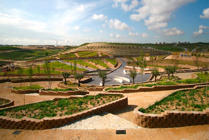 Parque forestal de Valdebebas en Madrid (Parque Felipe VI) ~ Jardinería ...