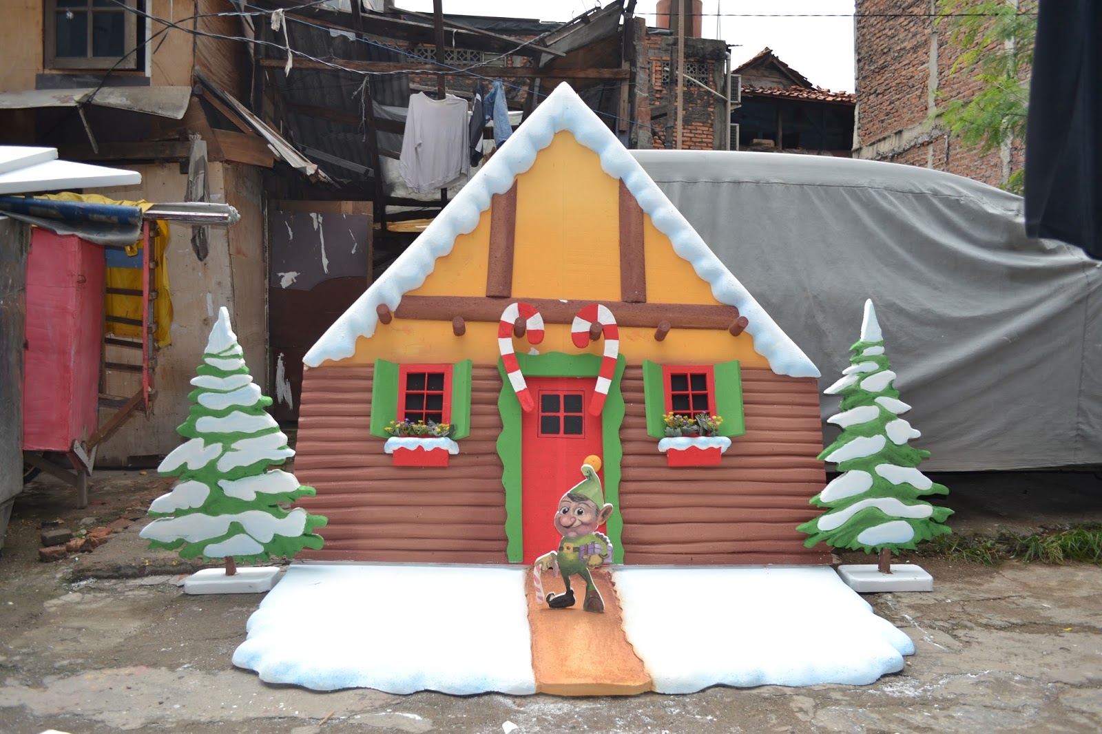 Harun Art: Dekorasi Styrofoam Backdrop Natal Merry Christmas