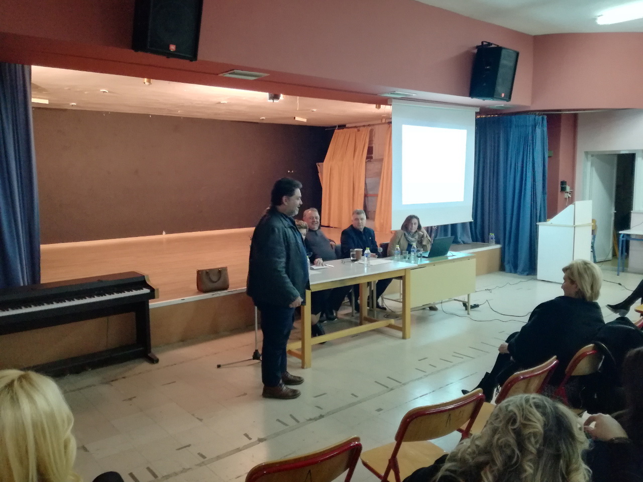 ΛΕΥΤΕΡΙΑ: Με επιτυχία πραγματοποιήθηκε η εσπερίδα με Θέμα «Συμ ...