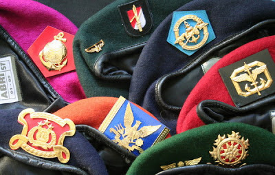 Dunia Militer Etc: Jenis baret TNI AD