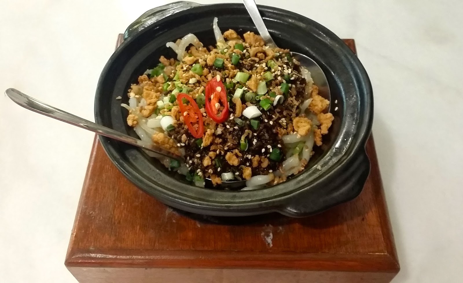 Eat.Sleep.Craft.Repeat: Restoran Goon Wah (Claypot XO Fish Head Noodles ...