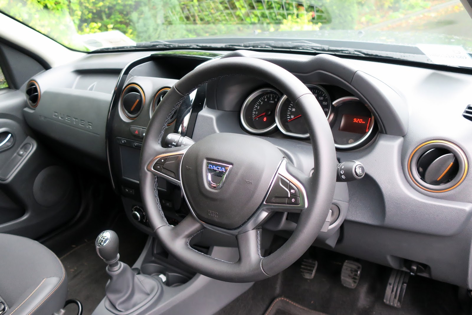 Irish Car+Travel Magazine: Review: Dacia Duster