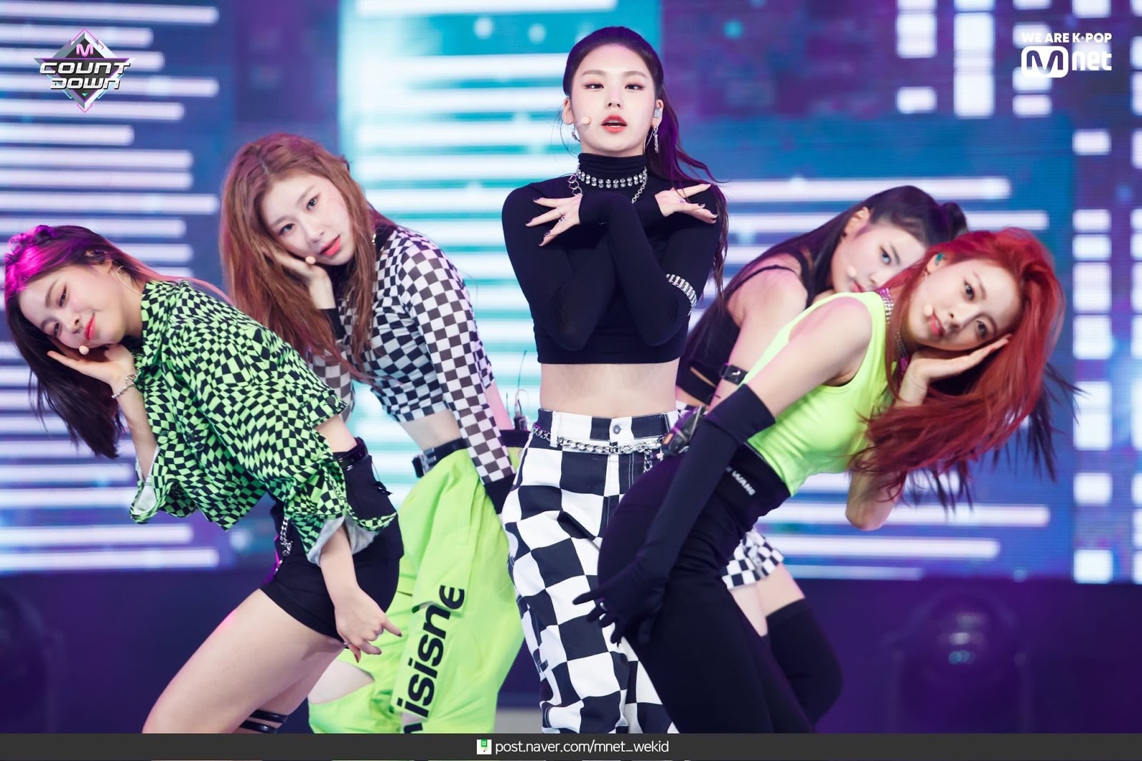 190225 Photos — ITZY at Mnet M Countdown