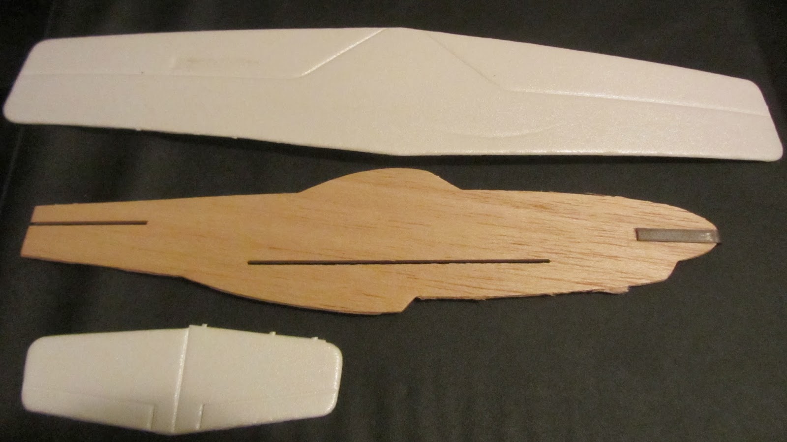 The Styrofoam Glider Squadron: Famous Profile Glider - North American P-51