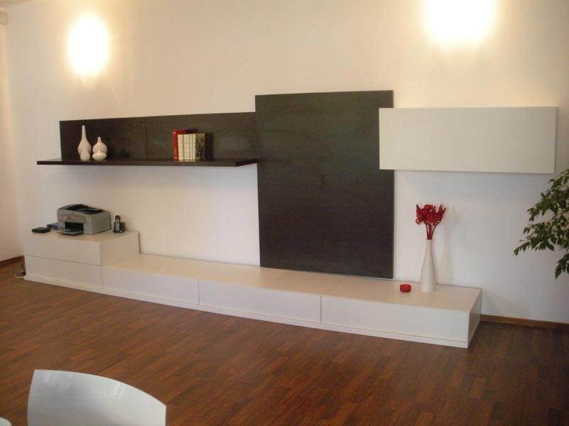 MOBILA LA COMANDA: MOBILA LIVING