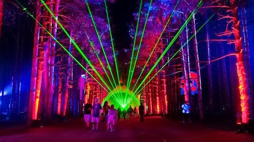 FRANKIE SAVAGE: Rave Rave Rave