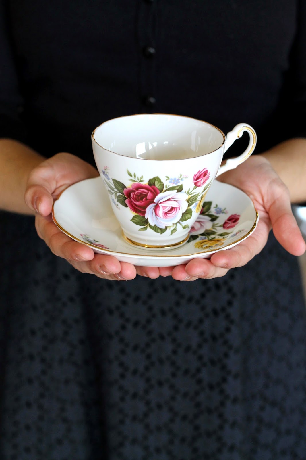 The Ramblings...: Tea Cups and Giggles.