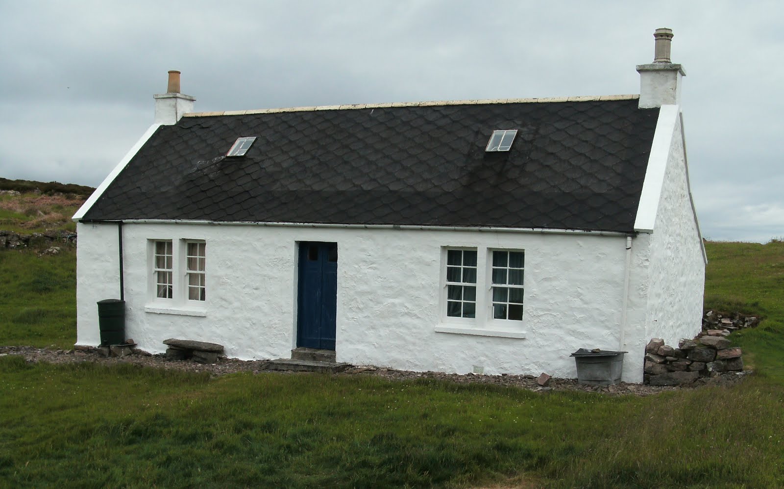Tour Scotland: Tour Scotland Photograph Crofters Cottage Isle of Raasay