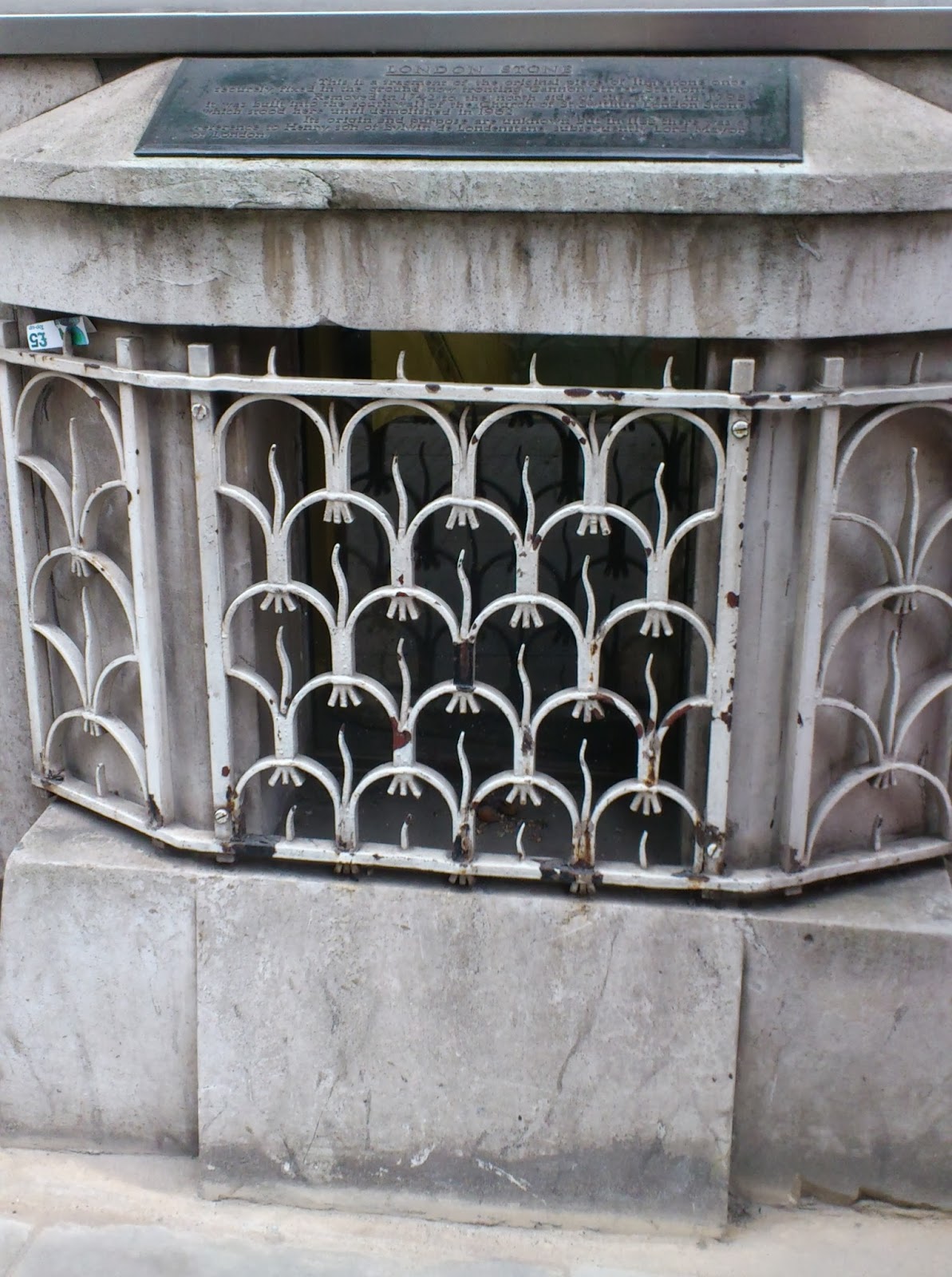 Historical Trinkets: Sifting through the stories about the London Stone