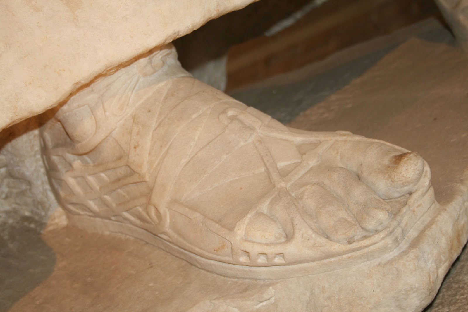 DOMVS ROMANA: Calceus, andar cómodamente y con estilo en la antigua Roma