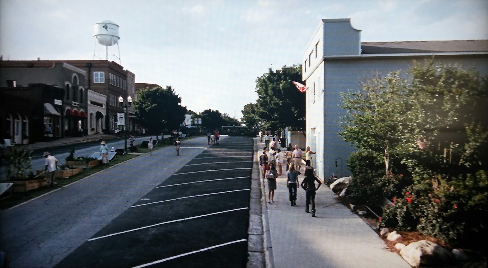 The Adventures of Blogger Mike: Woodbury - "The Walking Dead" Filming ...