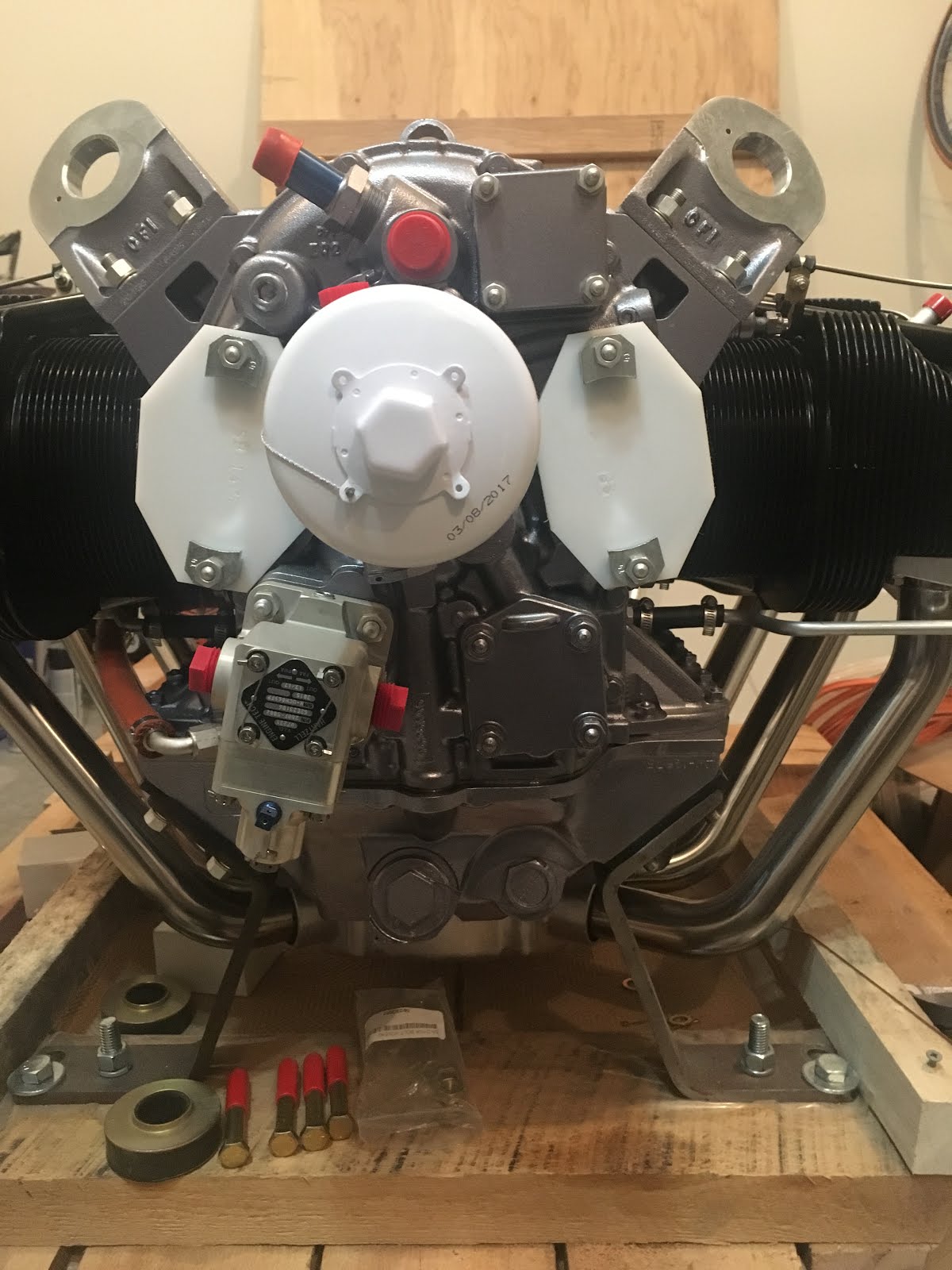 RV-10: Thunderbolt YIO-540-EXP43