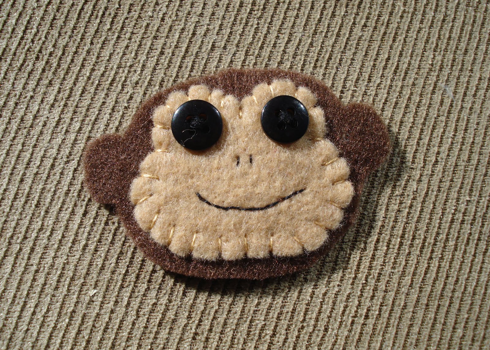 Monkey and Frog Hair Clips {East Coast Mommy} – Infarrantly Creative