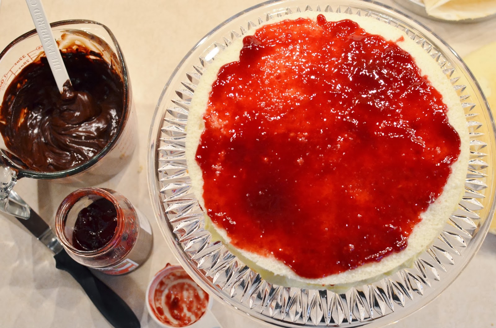 Confessions of the Cookaholic: Washington Cream Pie