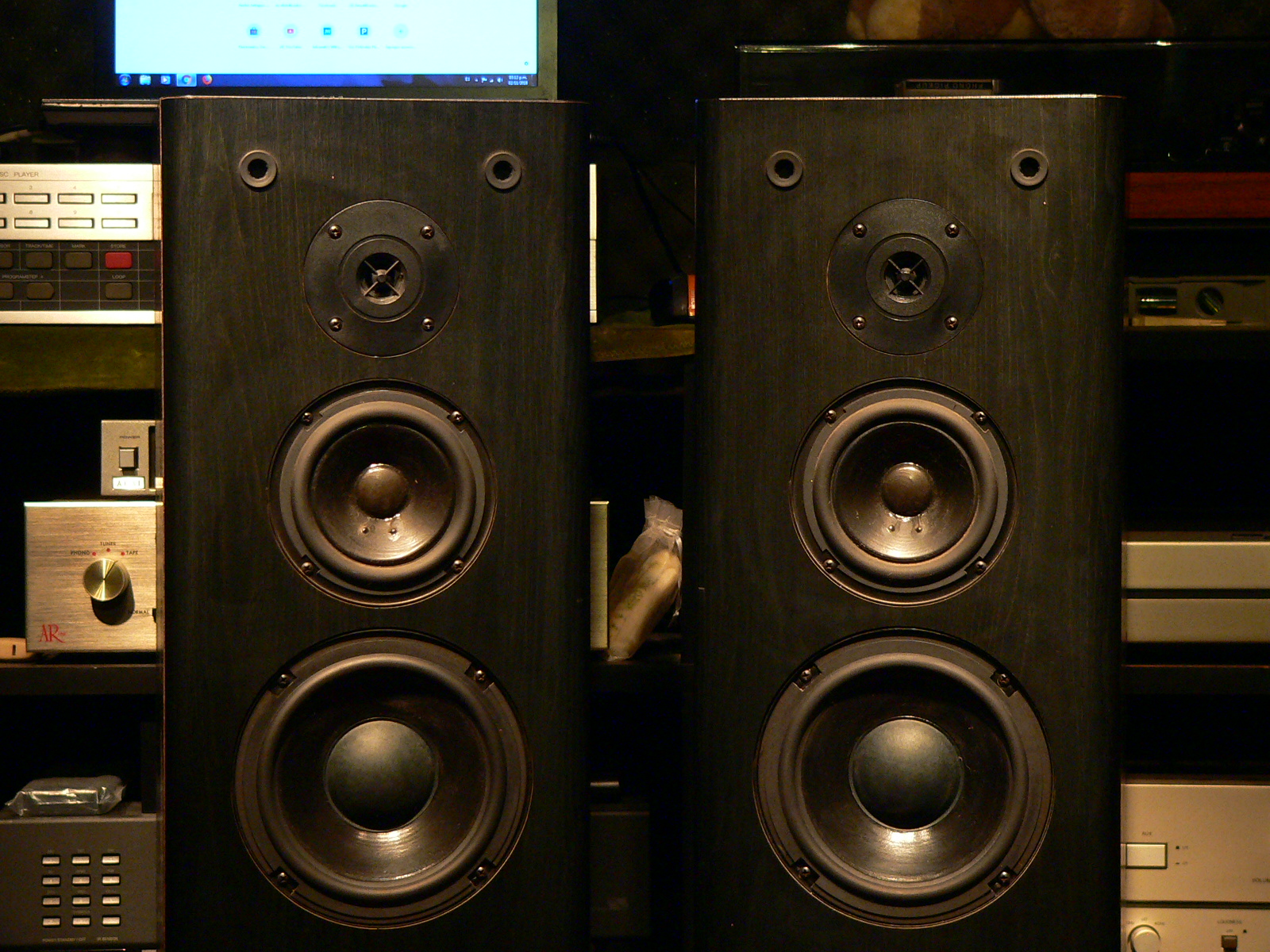 su-distribuidor audio hi-fi and hi-end: COLUMNAS SONY SS-TL4 MADE IN ...