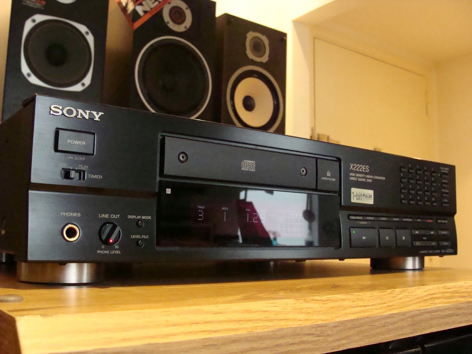 AUDIOGASTY: SONY CDP-X222ES