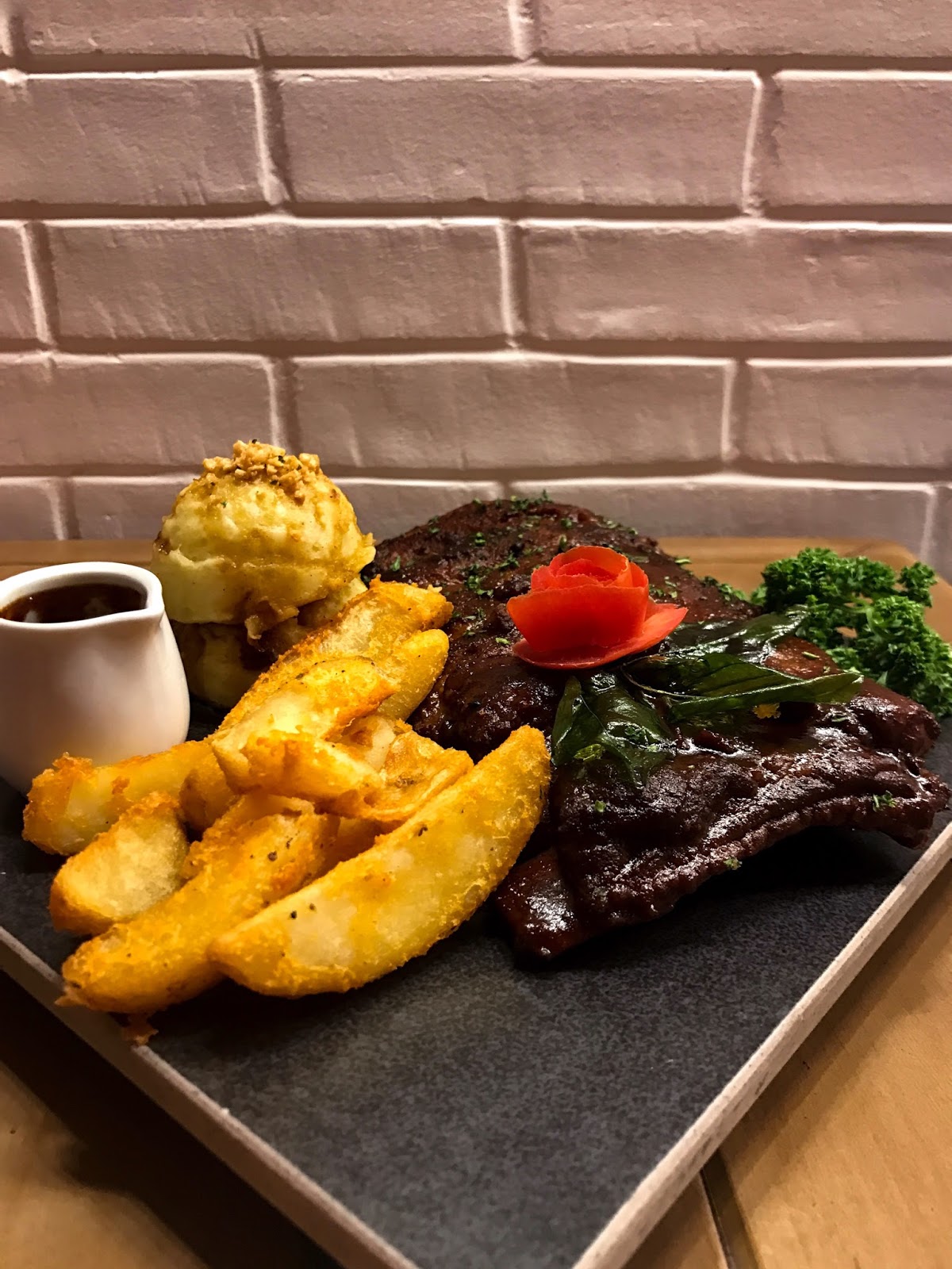 What Mary Loves: First Bite: AM:PM Brunch Bar and Cafe