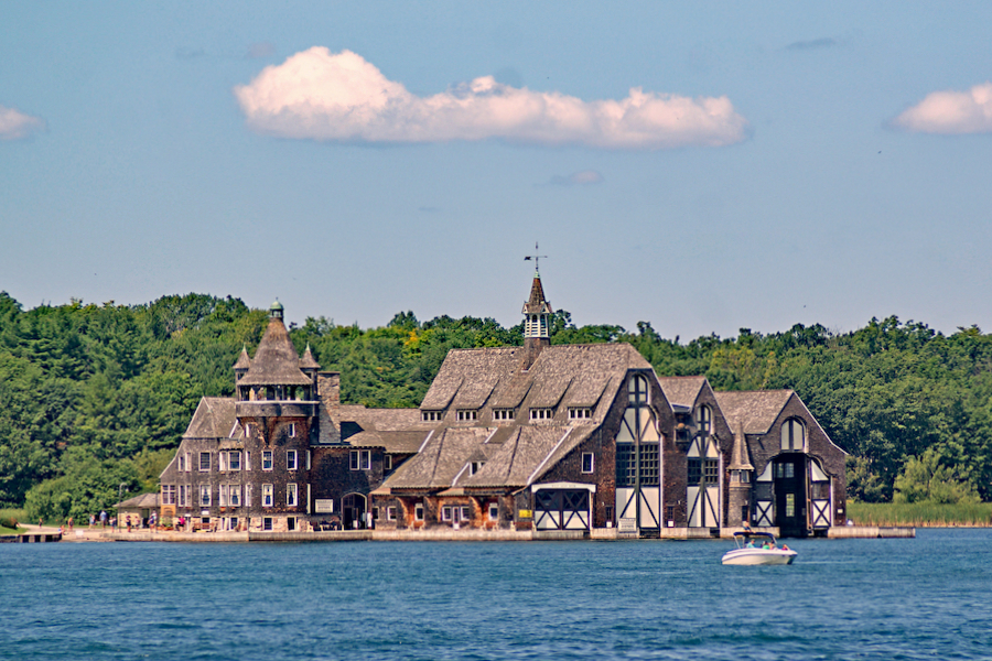 Thousand Islands House