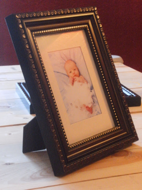 Oh, Boy. Oh, Joy!: How to Fix Broken Picture Frame Stands