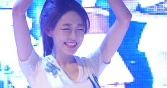 TOP HOT GIRLS: Eunsol and her band (Bambino) became famous because of ...