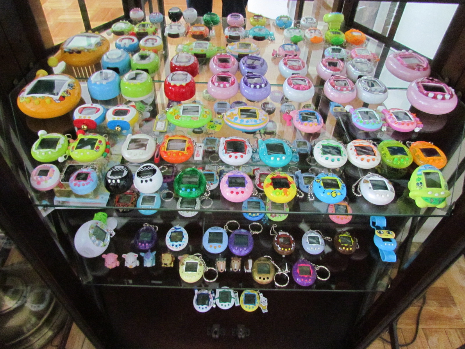Tamagotchi Universe: My Collection - An Overview