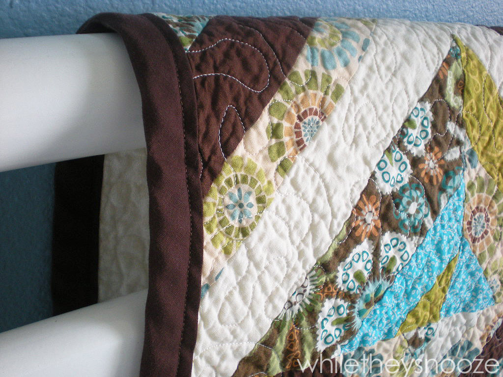 While They Snooze: Free Motion Quilting Video Tutorial