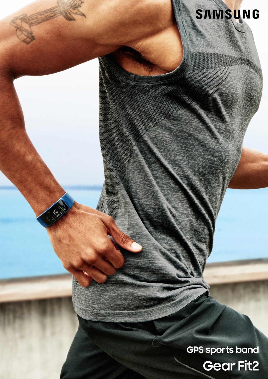 TECH WORLD: Выпуск фитнес-трэкера Samsung Gear Fit Pro на TIZEN OS ...