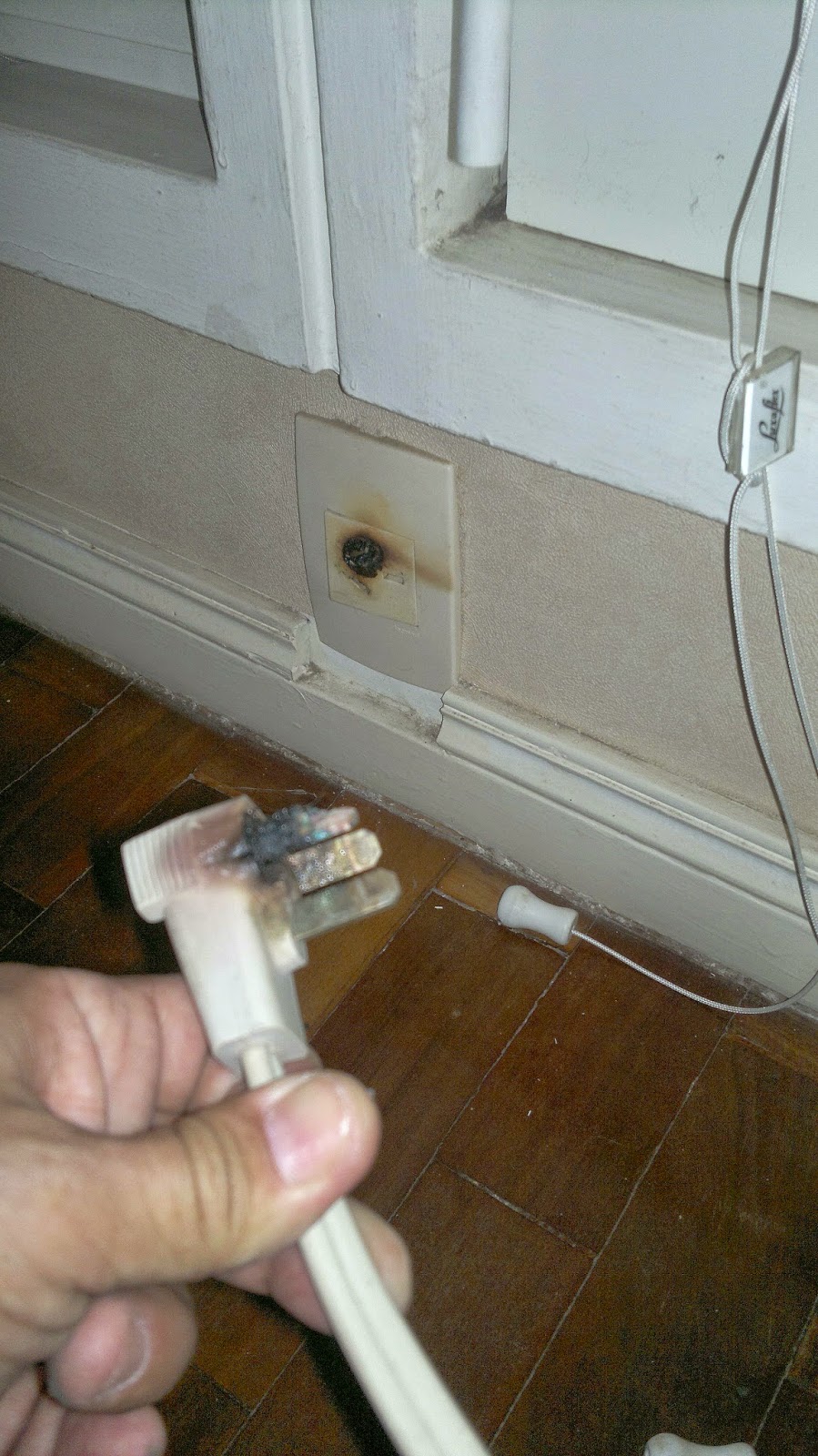 Preciso Retirar o Plugue do Ar Condicionado da Tomada Algumas Vezes por ...