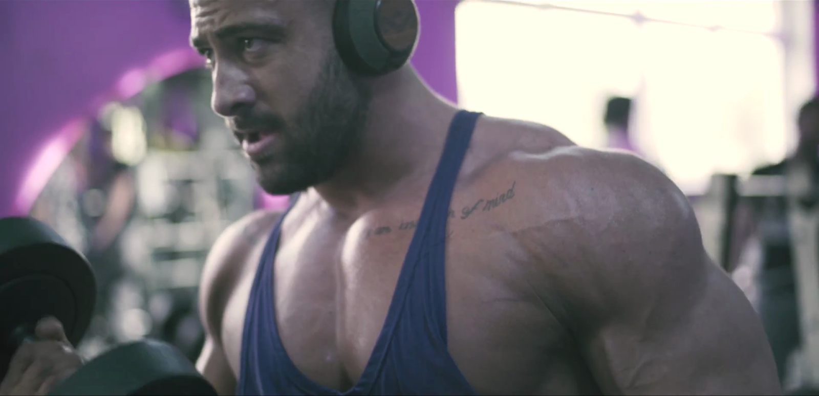 Muscle Lover: Greek muscle hunk Thanos Alibakis