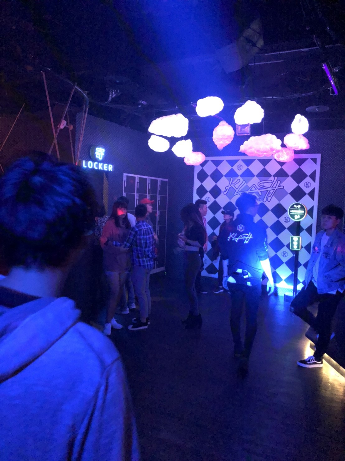 2020台北夜店全店專訂包廂/卡座 Ruff Babe18 Wave KLASH IKON 優惠諮詢: 台北時尚夜店TAIPEI ...