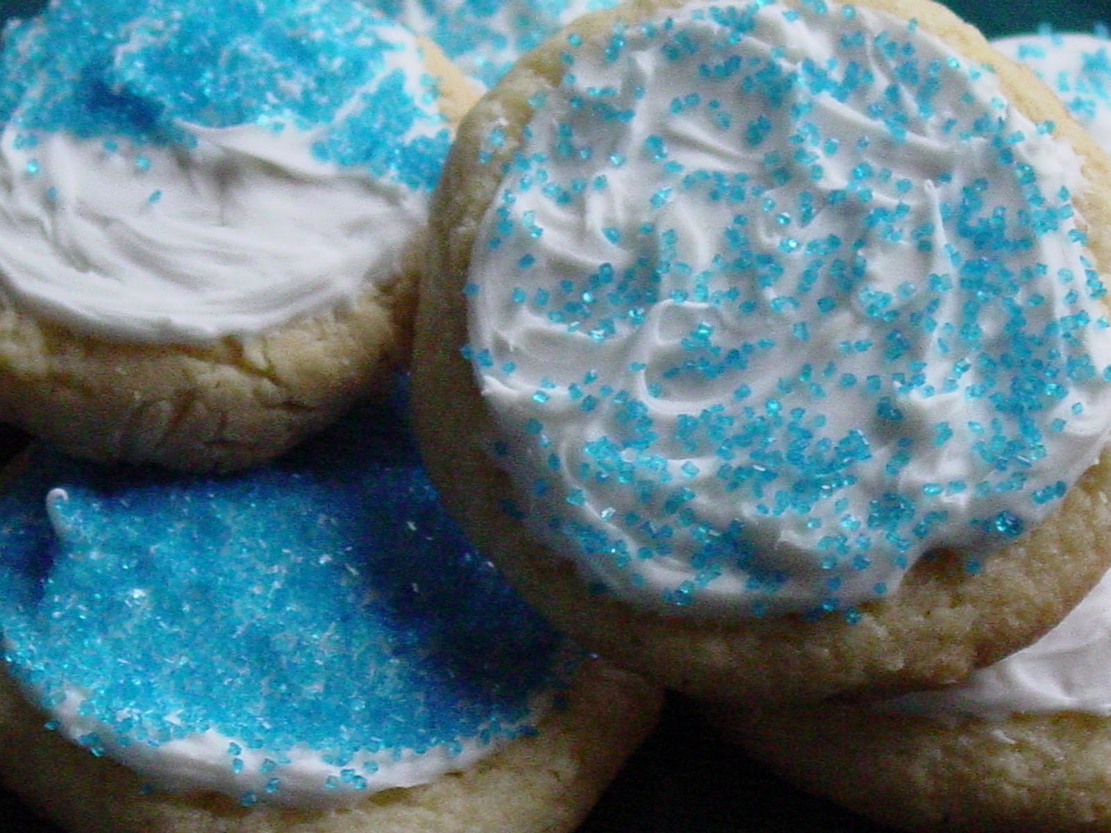 Province of Food Styling: USA: blue and white christmas cookies