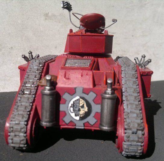 2nd City Warzone: 17th AdMech Leman Russ Battle Tank and more....