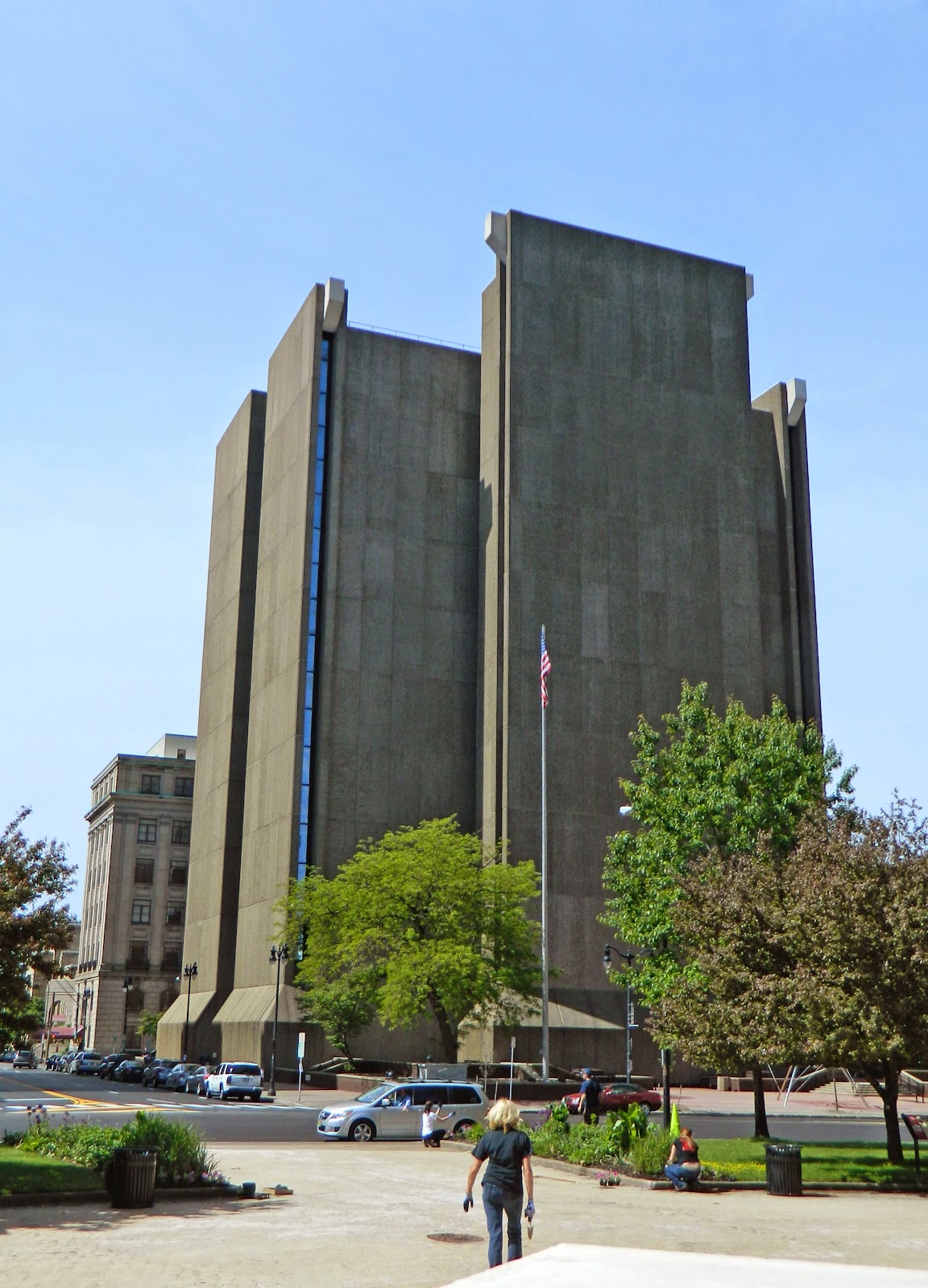 Jax Stumpes: Architecture in Buffalo (7/14/09)