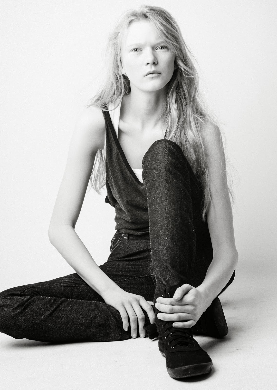 Sofie T(Diva Models) : New Face | About A Girl...